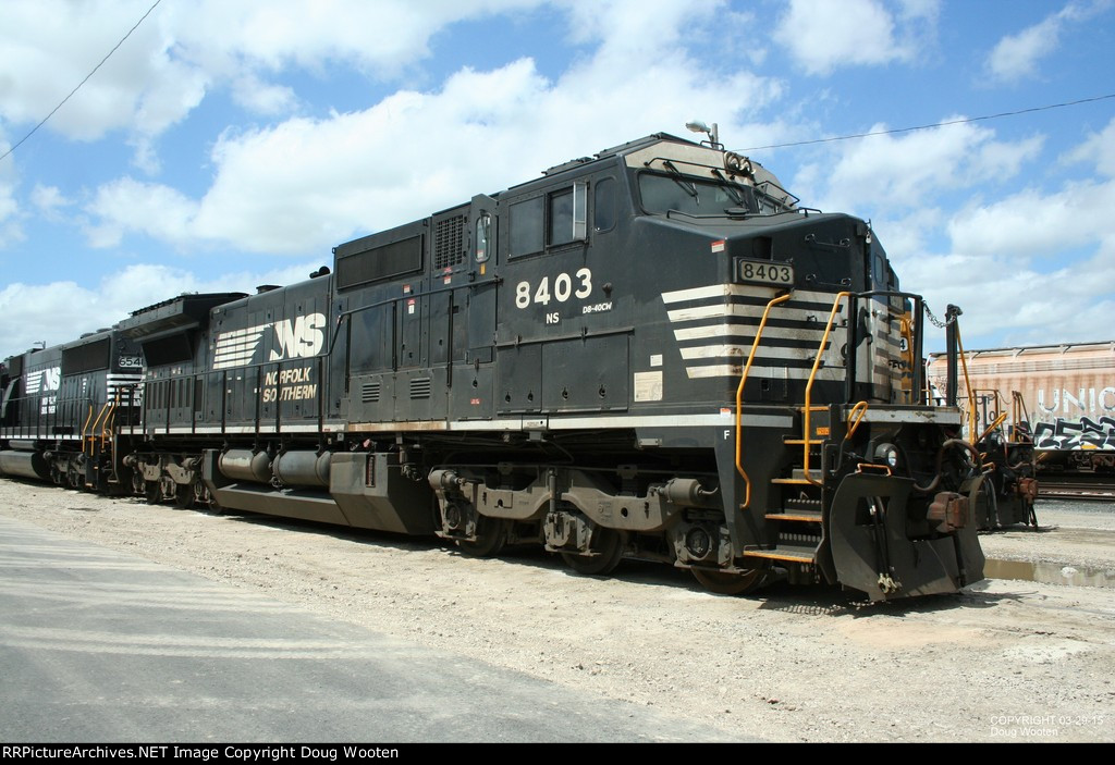 NS 8403